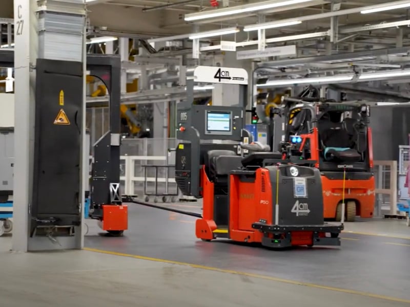 ATi-M - Autonomer Routenzug Indoor Medium | 4am Robotics